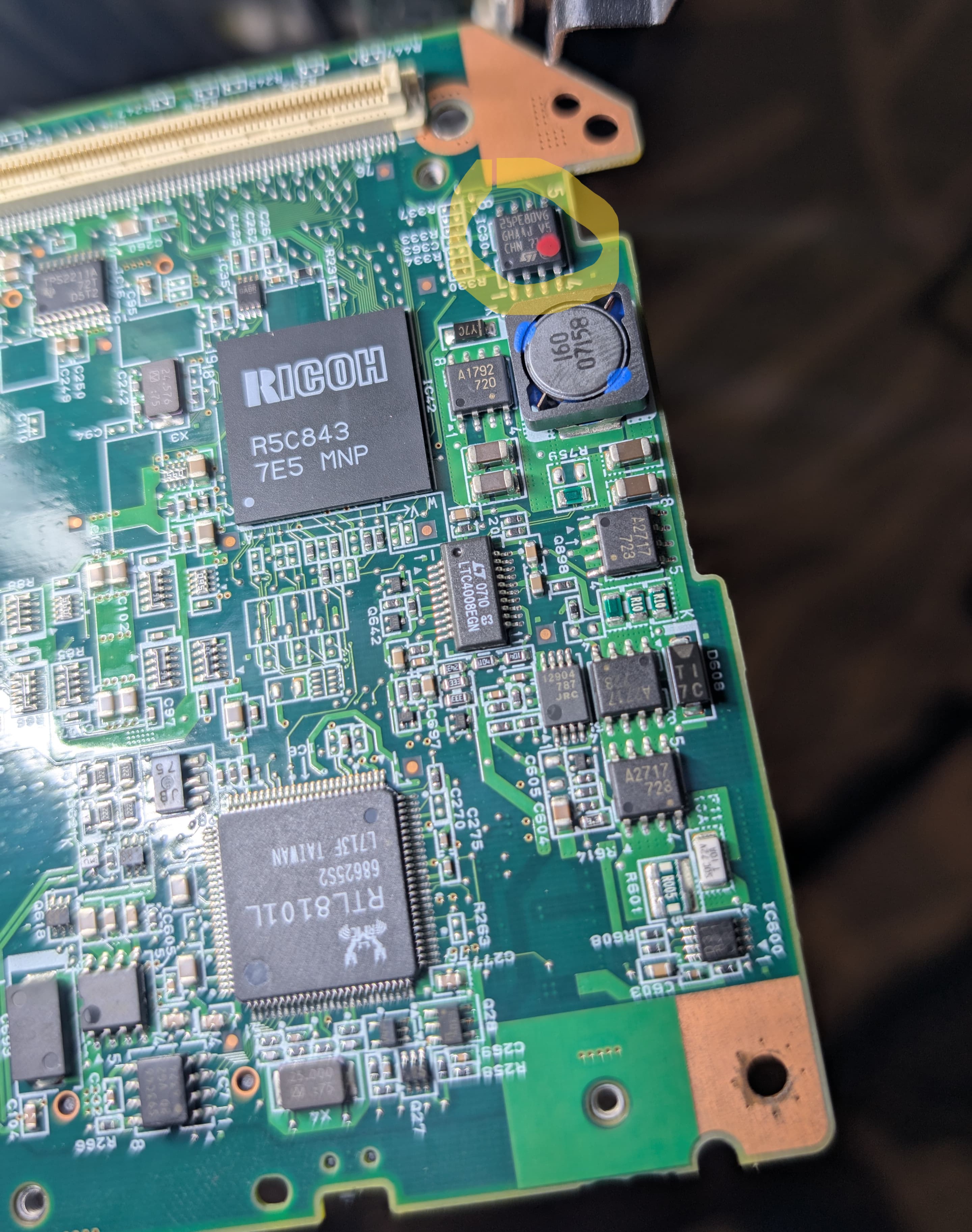 bios_chip.jpg | Vinafix.com