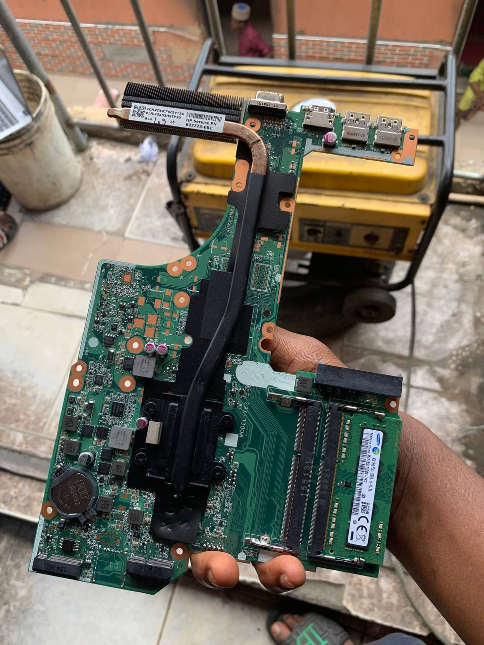 photo_2023-04-25_04-06-10.jpg | Vinafix.com